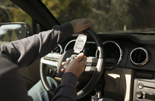 NTSB Calls for a National Ban on Cell Phones Behind the Wheel, but a ...