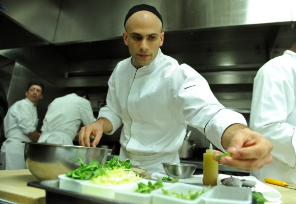Q&A: White House Assistant Chef Sam Kass on Healthy Eating | TIME.com